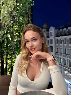 Mia Elegant Blonde Escort In Dubai Offering Exclusive Services mia-elegant-blonde-escort-in-dubai-offering-exclusive-services